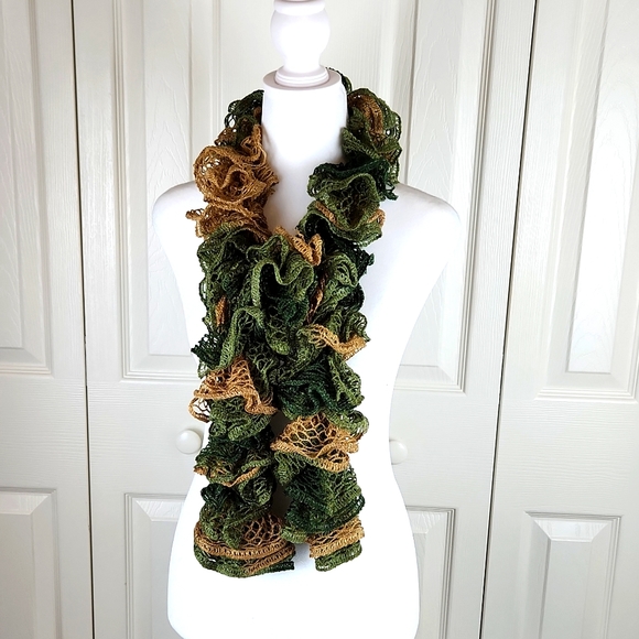 Hand Crafted | Accessories | Handmade Crochet Boa Style Scarf Green And ...